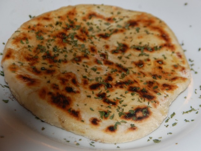 Cheese naan - Recette par Maman...ça déborde