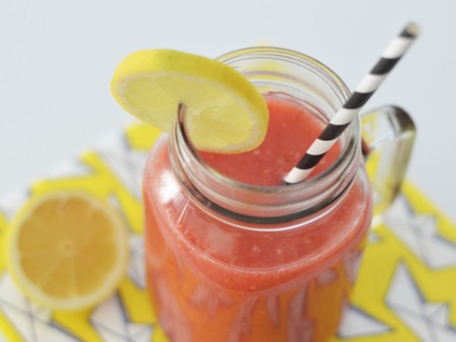 Jus de fraises maison - Recette par Cookerei by Salomé