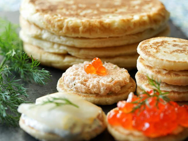 Pâte à blinis pour un apéro ou un brunch - Recette par Chef Simon