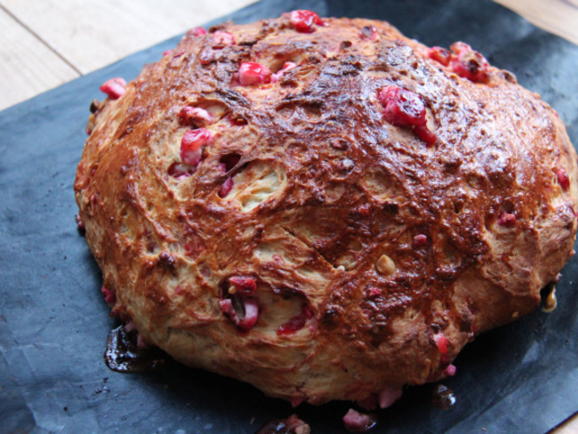Saint Genix, la fameuse brioche aux pralines - Recette par sharing cuisine