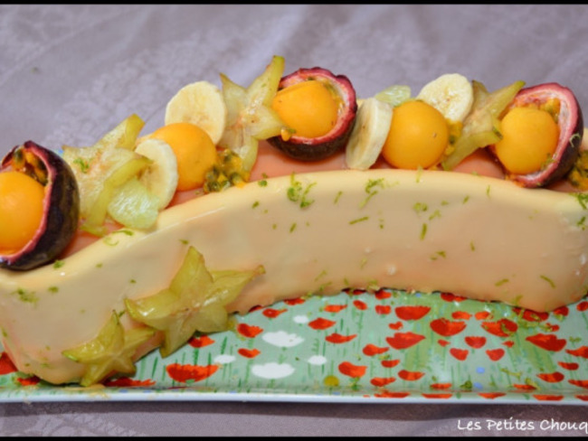 Entremet demi lune exotique - Recette par LesPetitesChouquettes