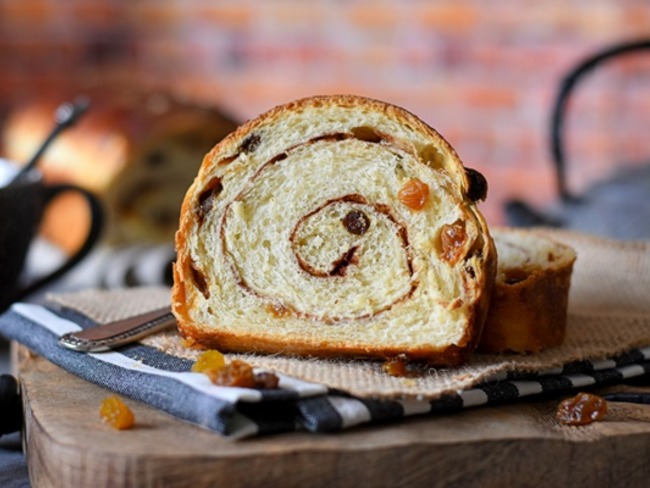Pain au raisins et cannelle (Swirl bread des USA) - Recette par Mes ...