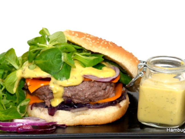 Hamburger sauce Moutarde - Recette par Nadji
