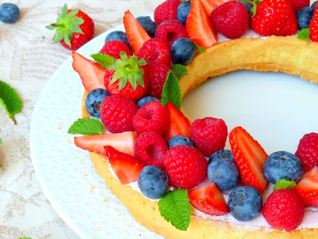 Tarte couronnes aux fruits rouges - Recette par Docteur chocolatine