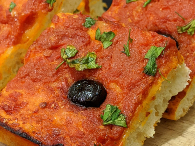 Pizza carrée ou pizza algérienne - Recette par Nadji