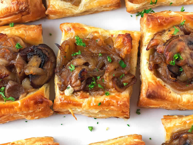 Bouchées aux champignons et oignons pour l'apéro - Recette par Recette ...