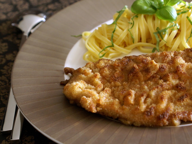 Escalope de veau panée à l'anglaise (et viennoise, milanaise ou ...