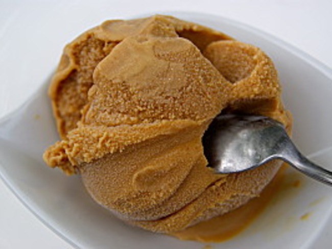 Glace au caramel beurre salé - Recette par La p'tite cuisine de Pauline